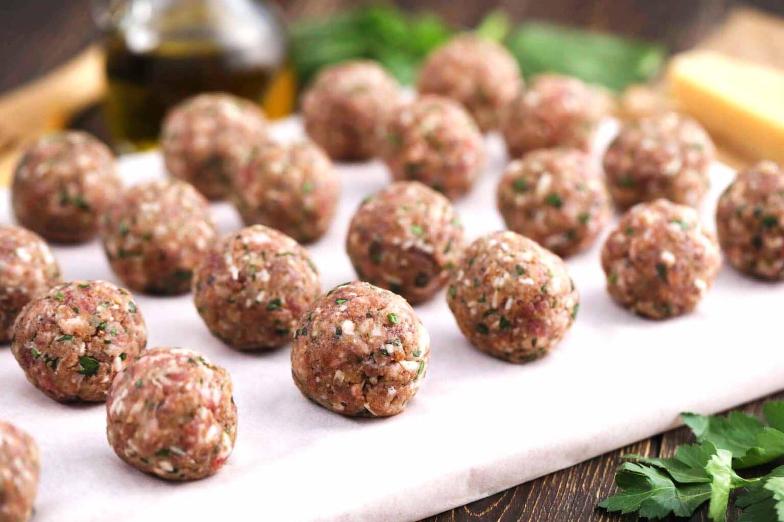 Maggiano's Meatballs Recipe - Copycat - Sweet and Savory Meals