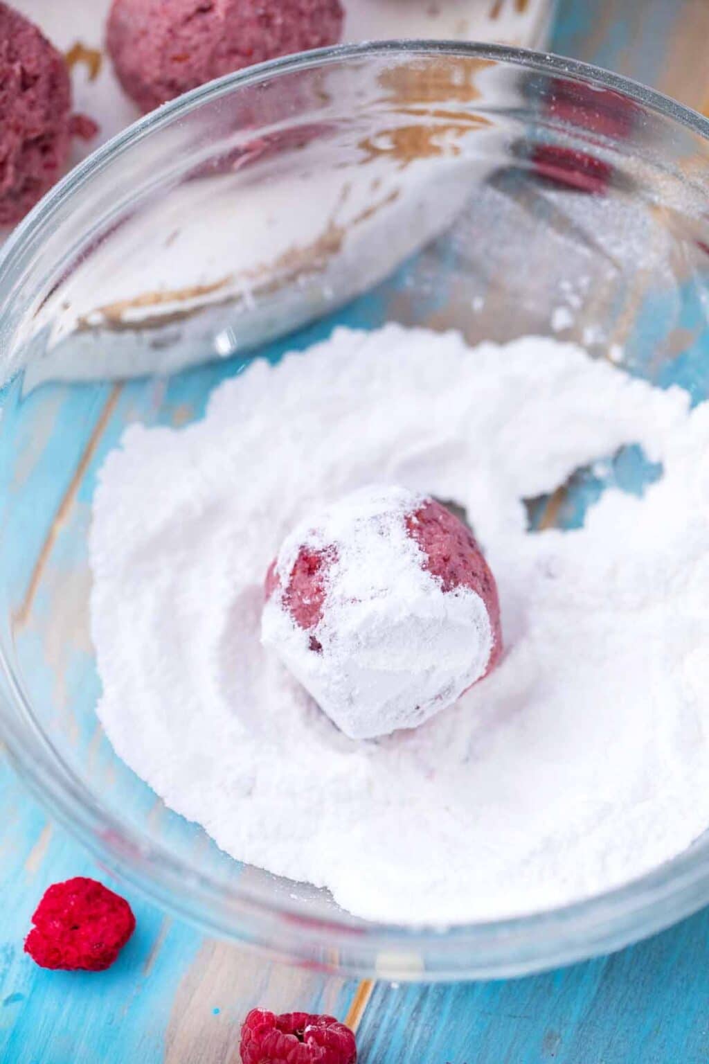 White Chocolate Raspberry Truffles Recipe - Sweet and Savory Meals