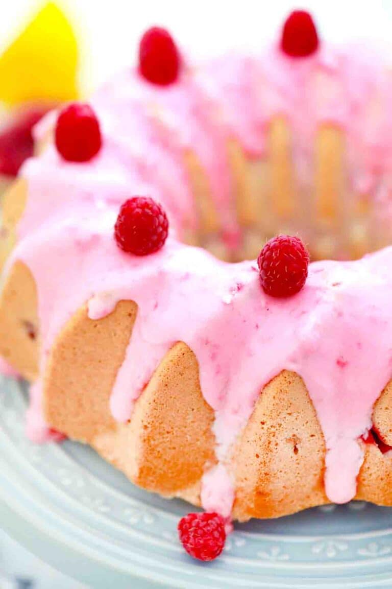 Raspberry Angel Food Cake (Easy Dessert!)- S&SM