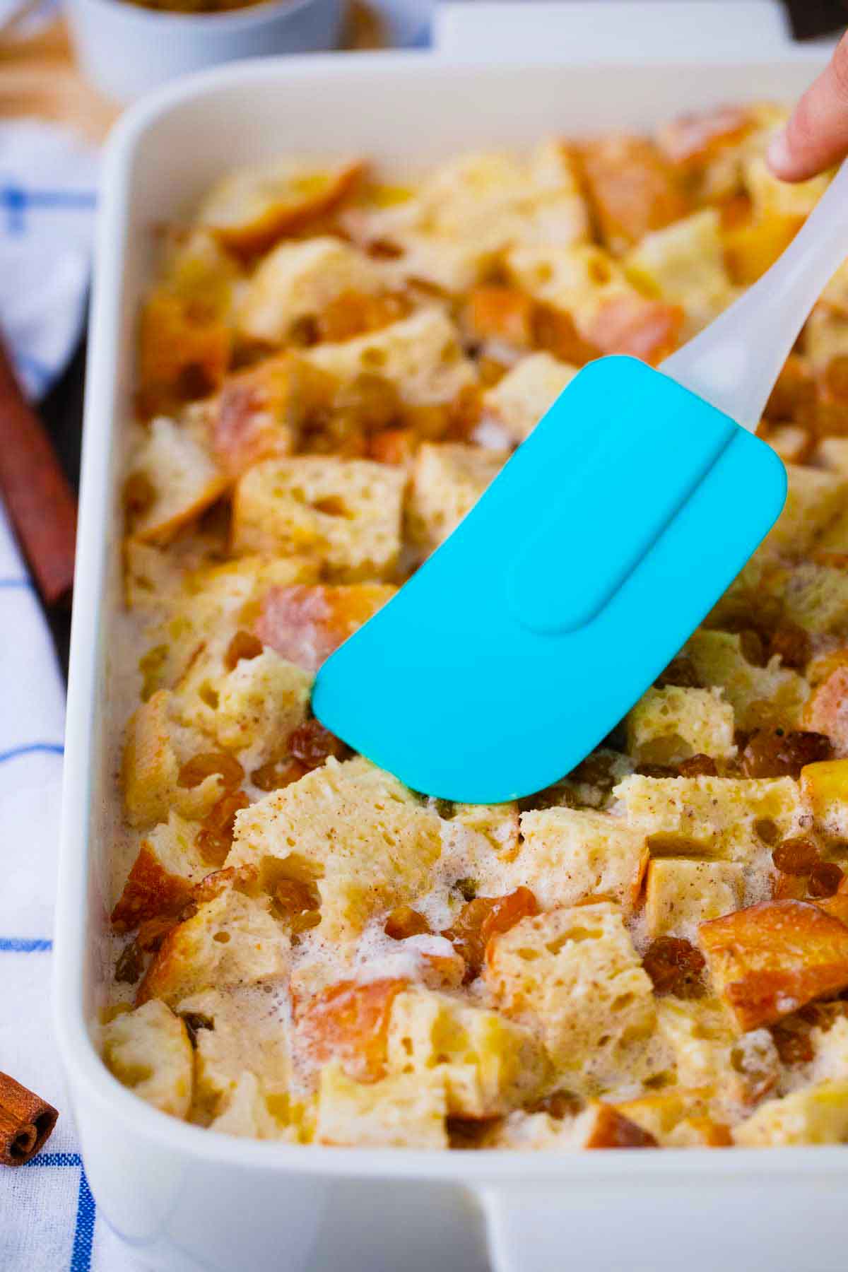 Best Bread Pudding With Heavy Cream [Video Recipe] - Sweet and Savory Meals