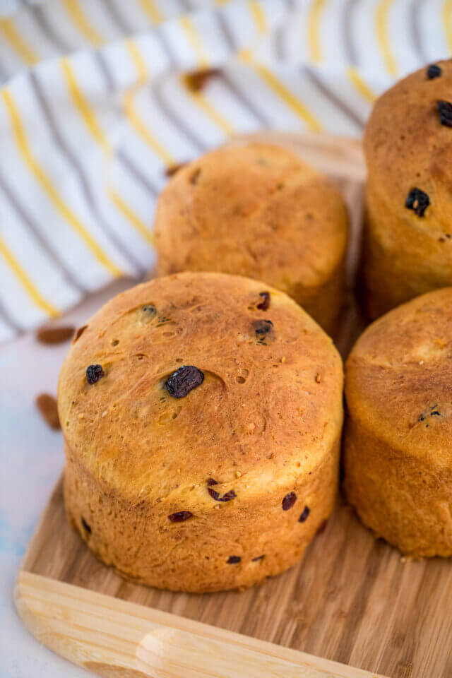 Polish Paska Bread Recipe for Easter [Video] - Sweet and Savory Meals