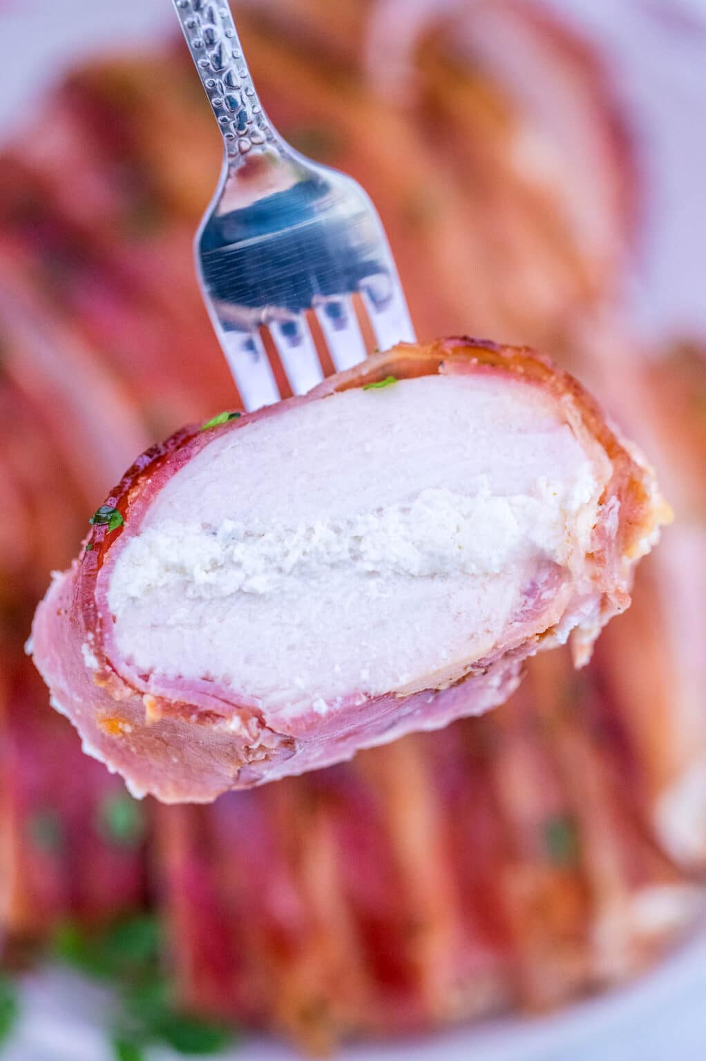 Bacon Wrapped Cream Cheese Stuffed Chicken [video] - S&SM