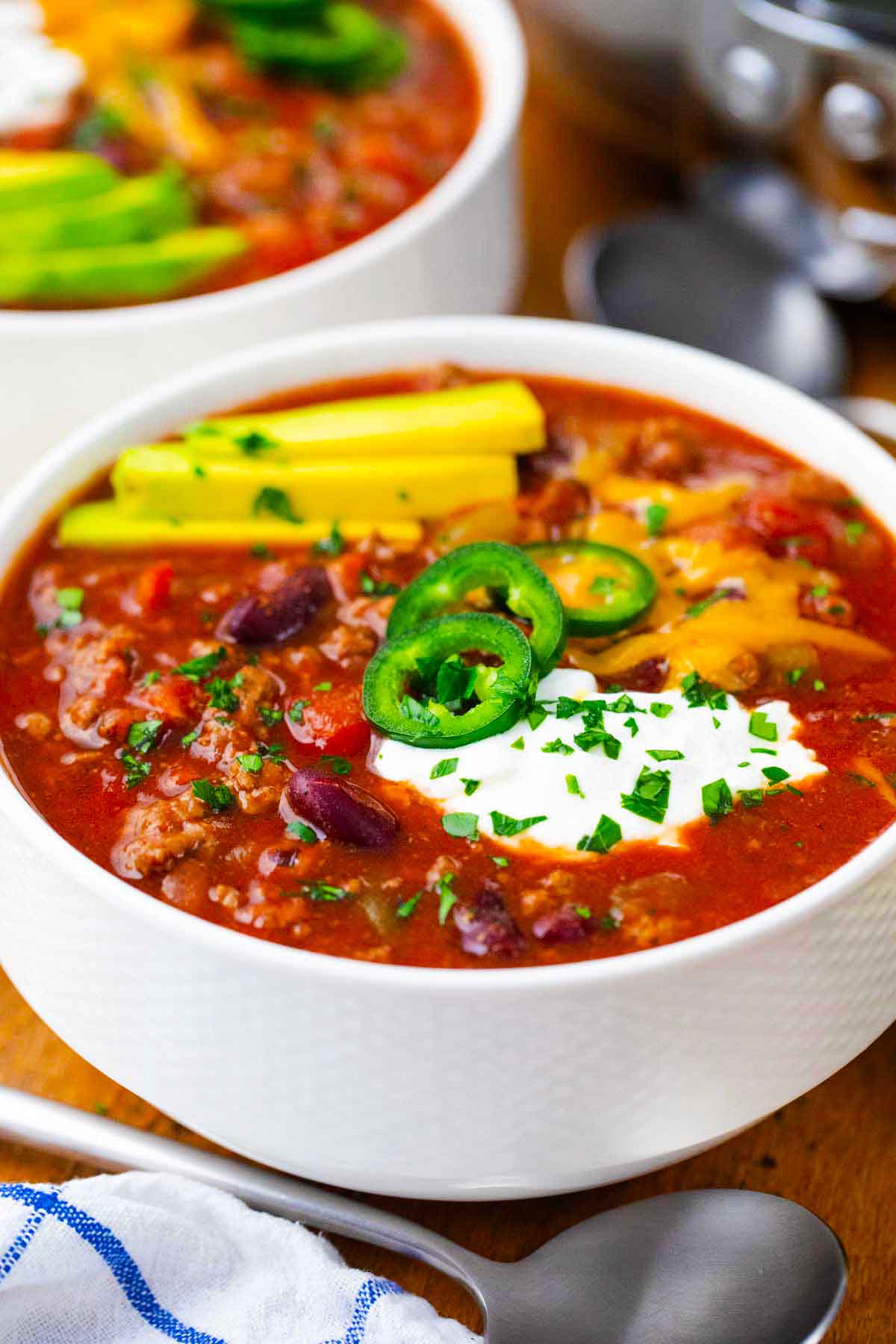 Slow Cooker Wendy's Chili Copycat - Sweet and Savory Meals