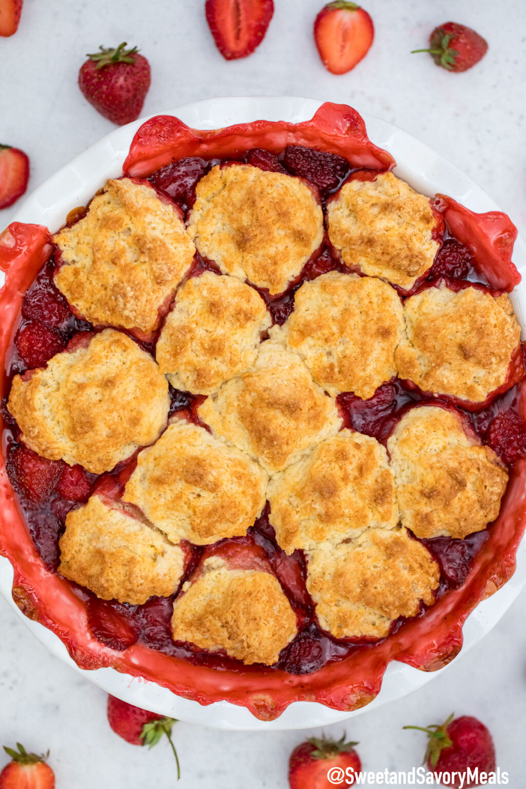 Best Strawberry Cobbler Recipe [Video] - S&SM