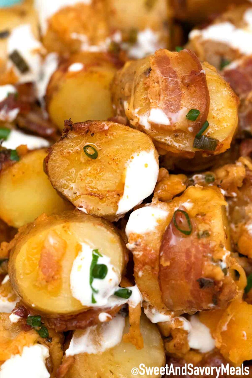 Loaded Slow Cooker Potatoes [Video] - Sweet and Savory Meals