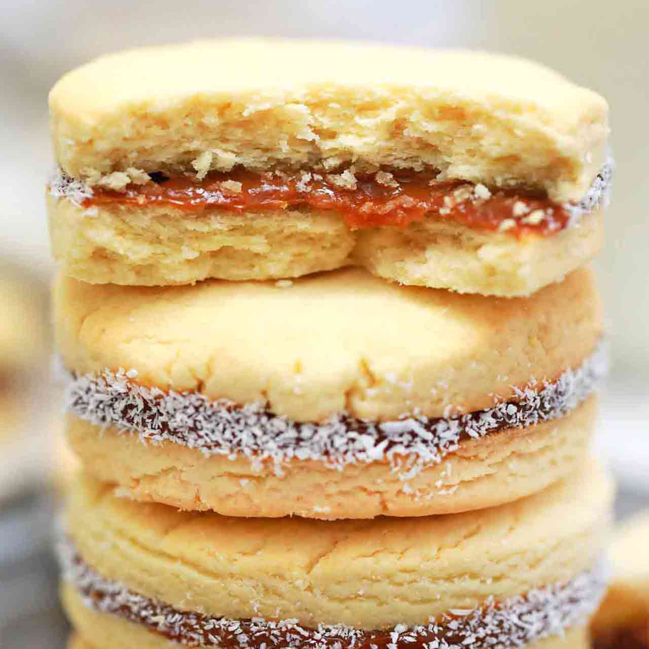 Alfajores Recipe [Video] - Sweet and Savory Meals