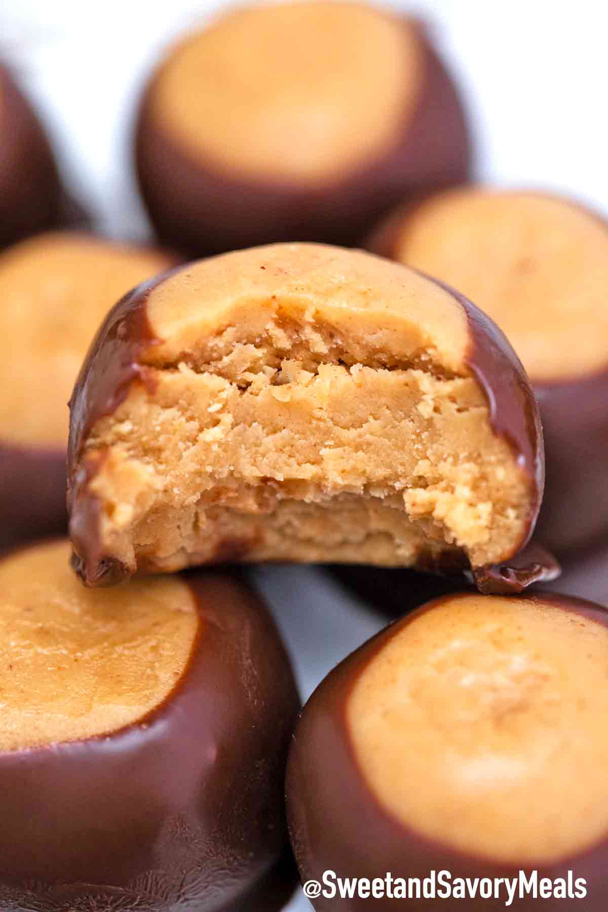 Classic Buckeye Recipe [Video] - Sweet and Savory Meals