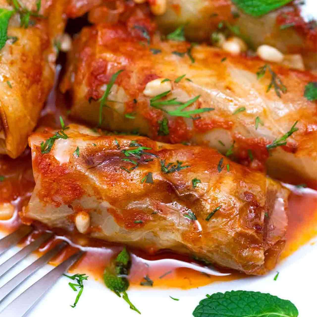 Turkish Cabbage Rolls Recipe [Video] - Sweet and Savory Meals