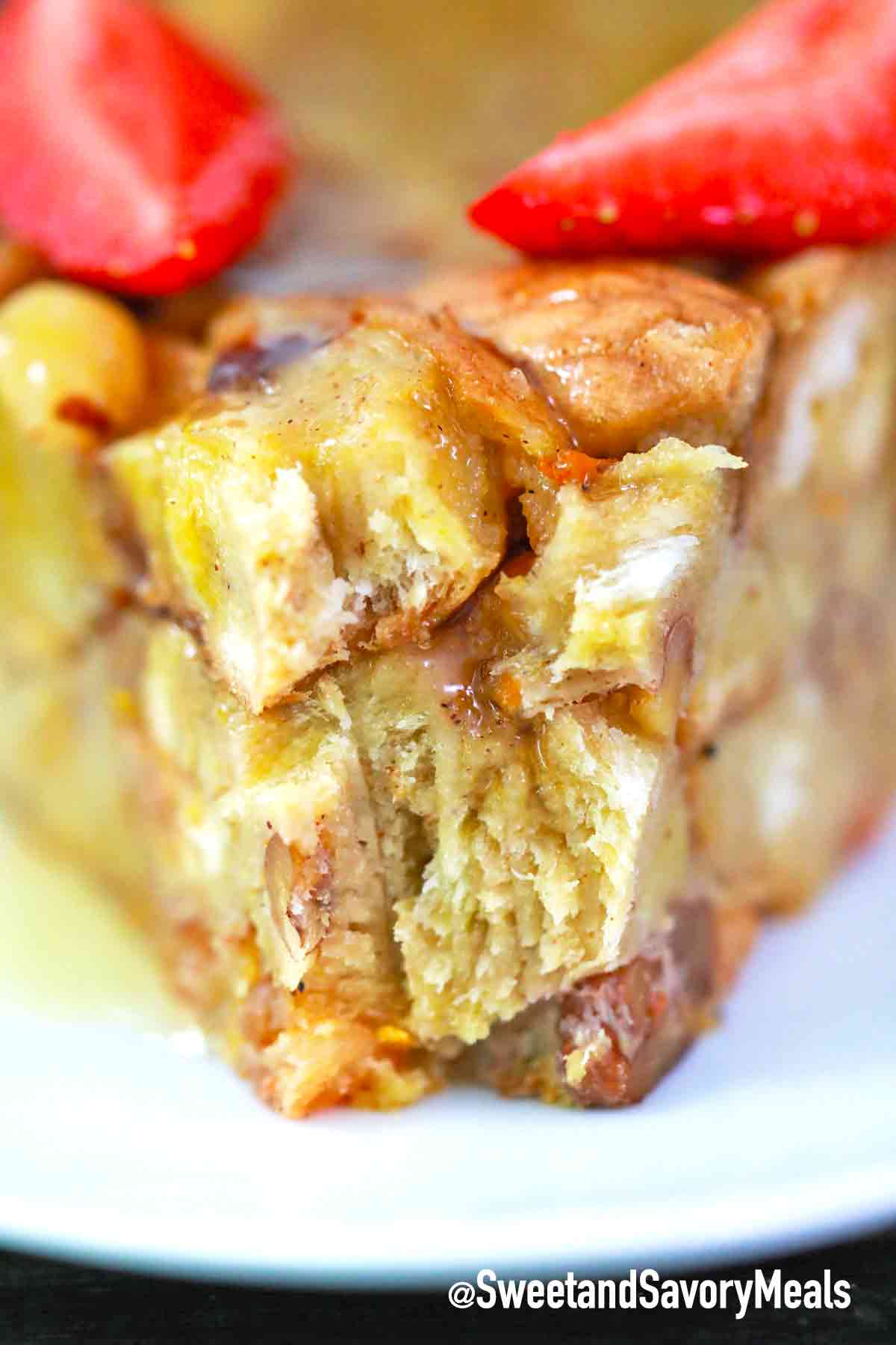 Instant Pot Bread Pudding - Sweet and Savory Meals