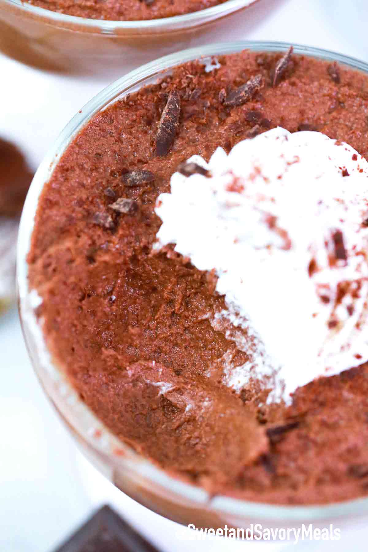 Easy Chocolate Mousse - Sweet and Savory Meals