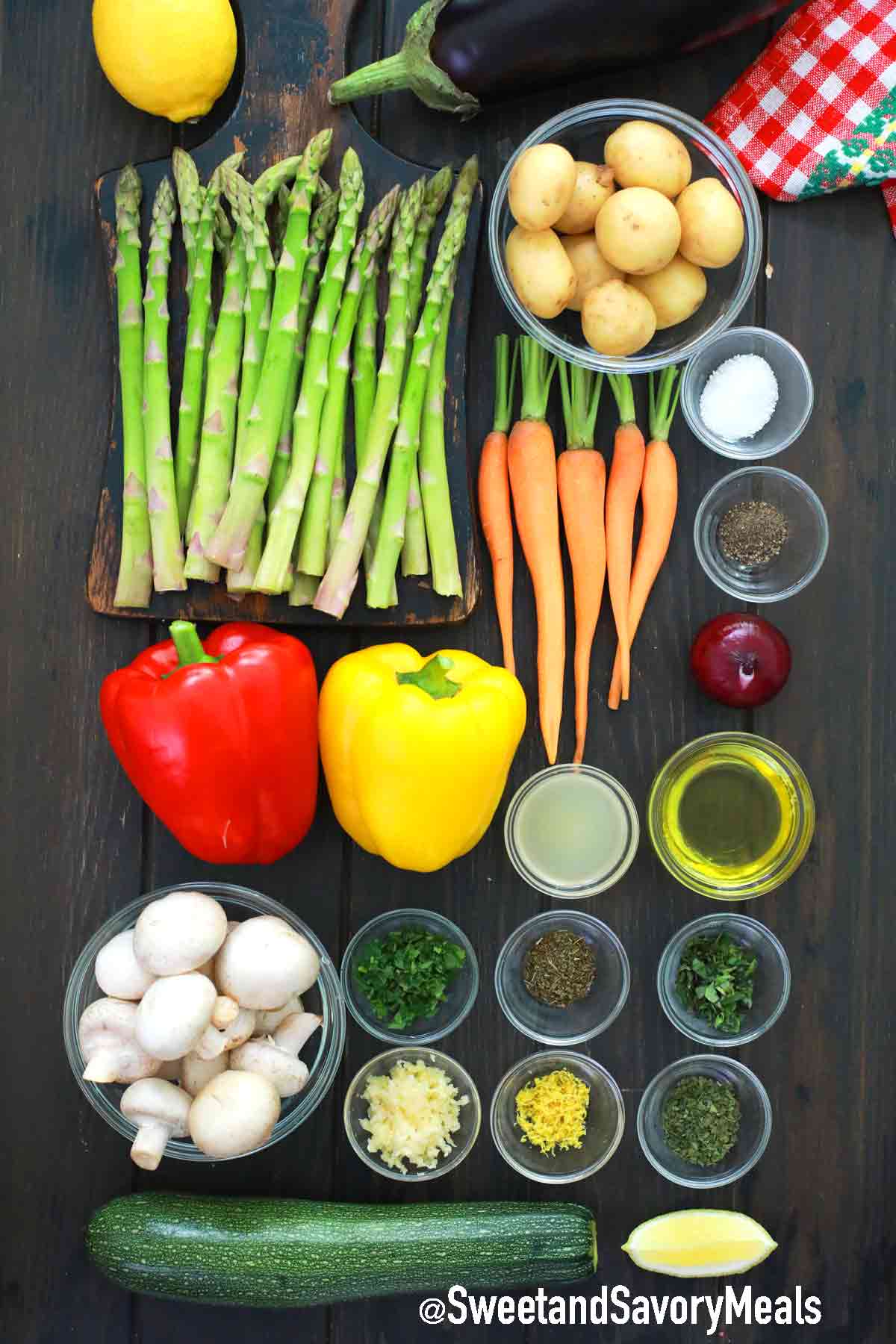 Grilled Vegetables Recipe [Video] - Sweet and Savory Meals