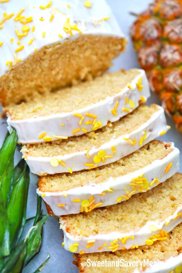 Pineapple Bread [Video] - Sweet and Savory Meals