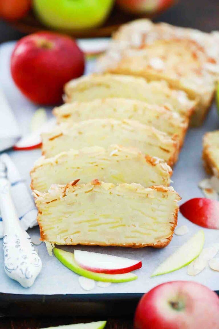 Invisible Apple Cake Recipe [Video] - Sweet and Savory Meals