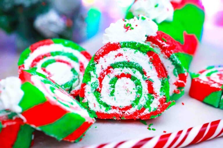 Christmas Cake Roll Recipe - Sweet and Savory Meals