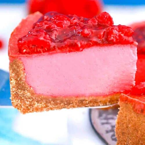 BEST Baked Raspberry Cheesecake Recipe - Sweet and Savory Meals