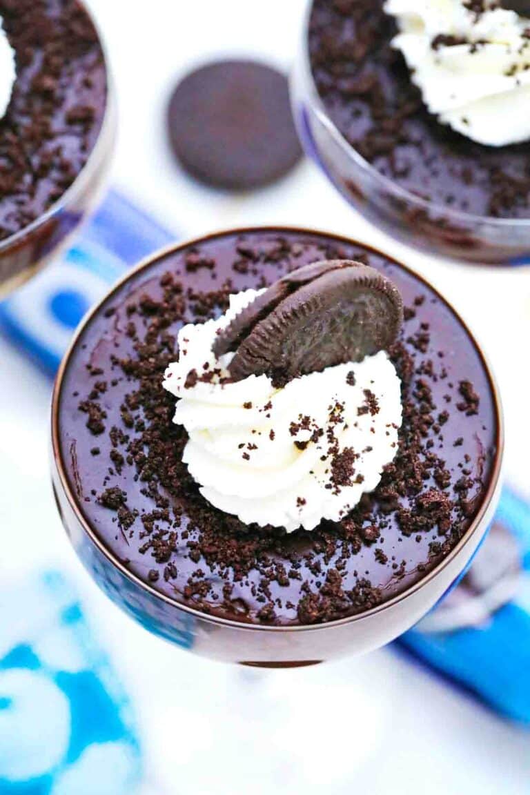 5 Minute Chocolate Oreo Pudding Recipe - Sweet and Savory Meals