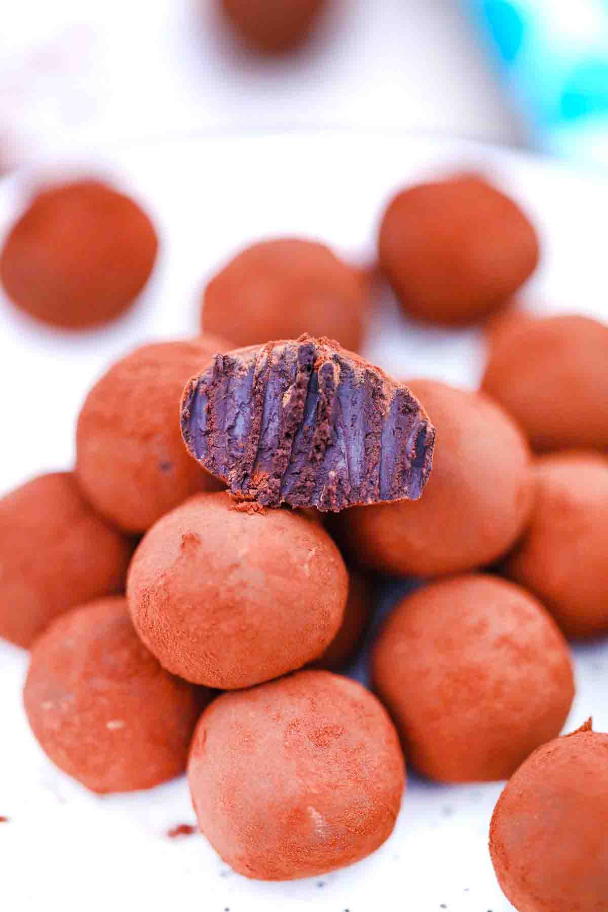2 Ingredient Chocolate Truffles - Sweet and Savory Meals