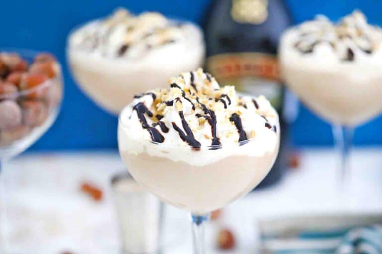 The Nutty Irishman Cocktail [Video] - Sweet and Savory Meals