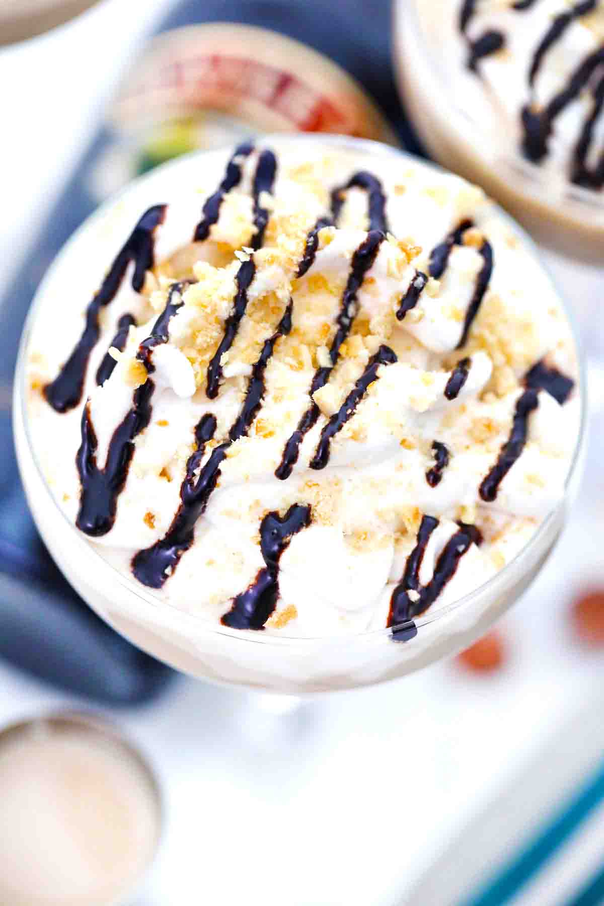 The Nutty Irishman Cocktail [Video] - Sweet and Savory Meals