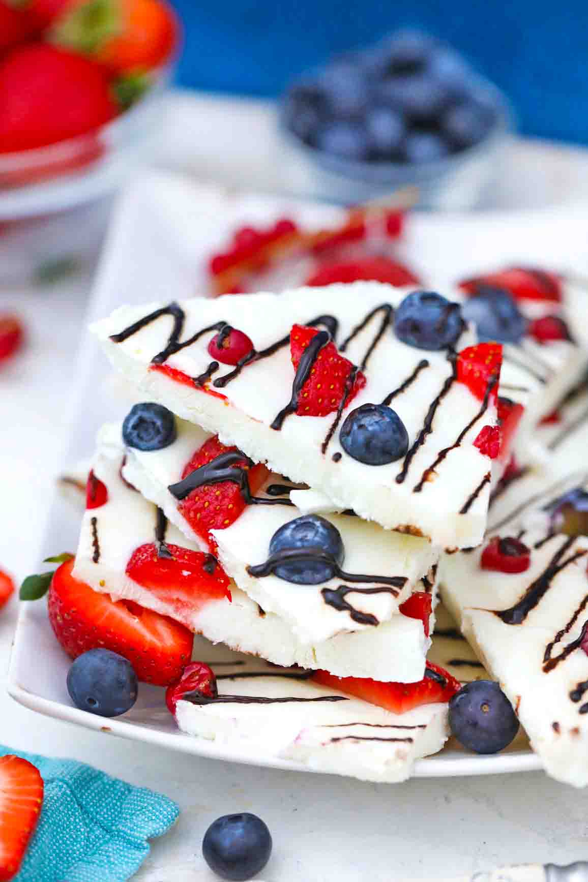 Frozen Yogurt Bark (Easy 3-ingredients!) - Sweet and Savory Meals