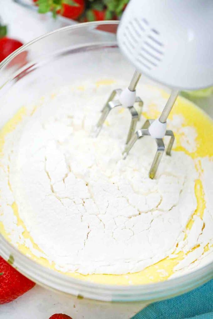 Strawberry Lime Cake - Vertical Layers! - Sweet and Savory Meals