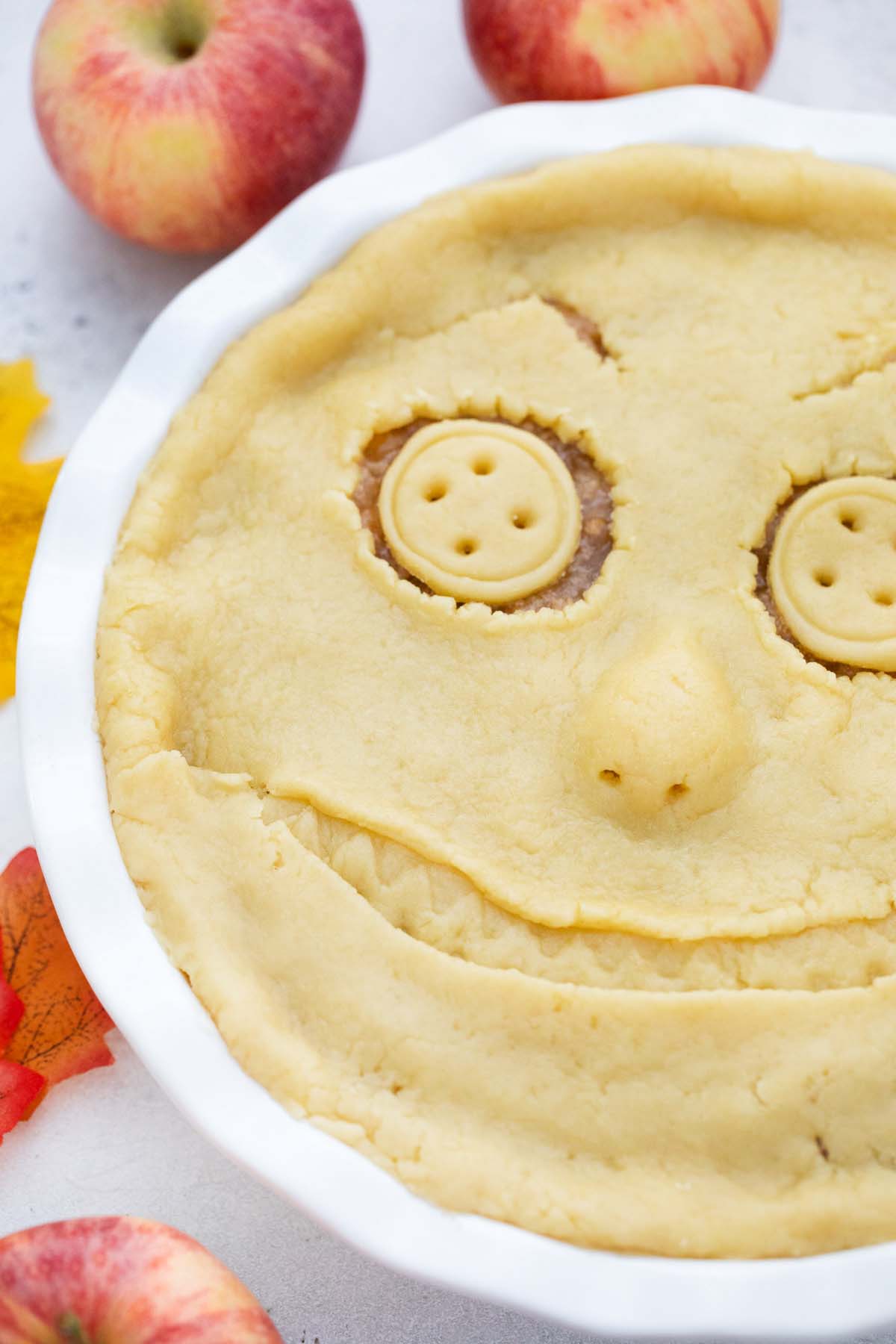 Spooky Faced Halloween Apple Pie - Sweet and Savory Meals