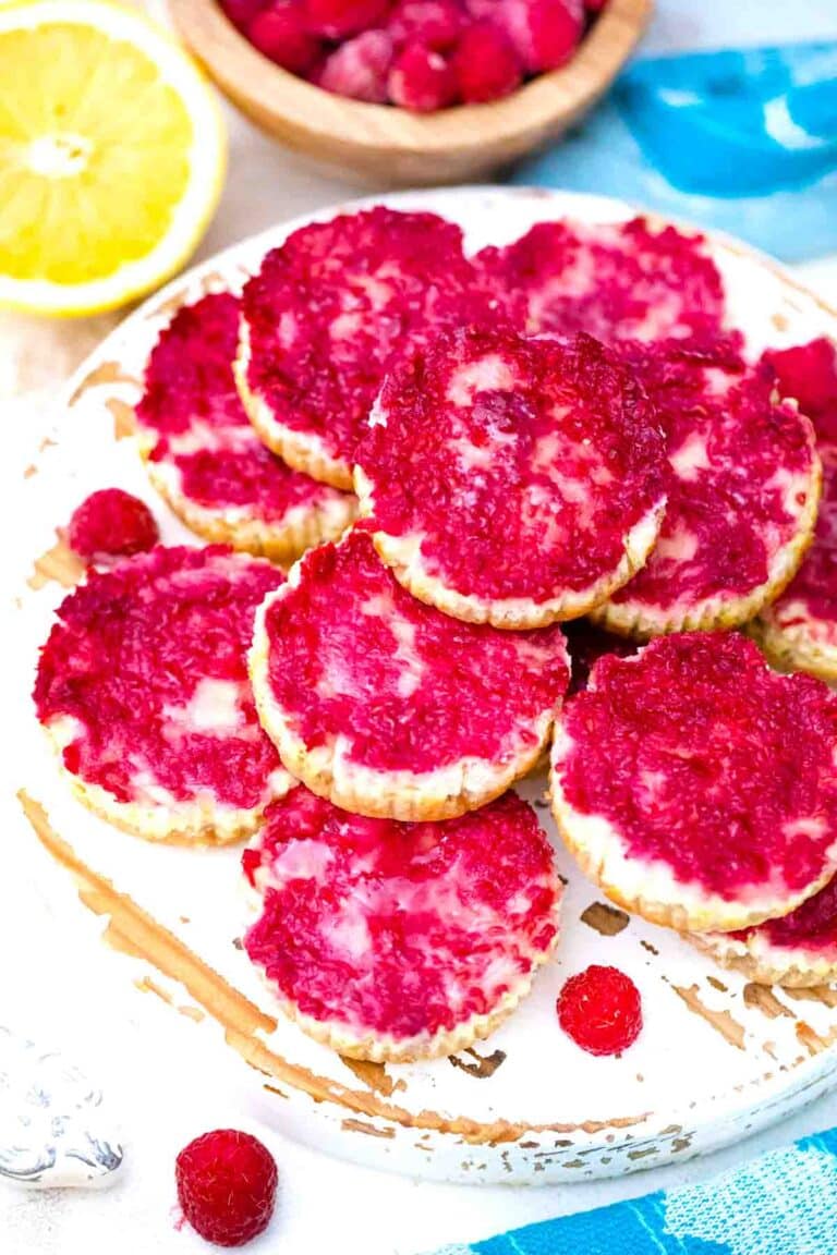 Keto Raspberry Cheesecake Bites - Sweet and Savory Meals