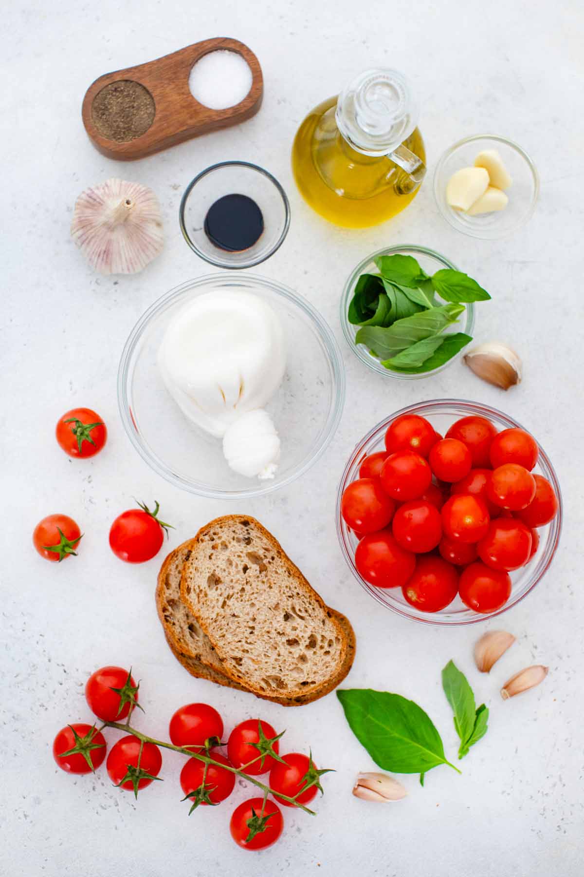 Burrata Bruschetta with Garlic Basil Sauce - Sweet and Savory Meals
