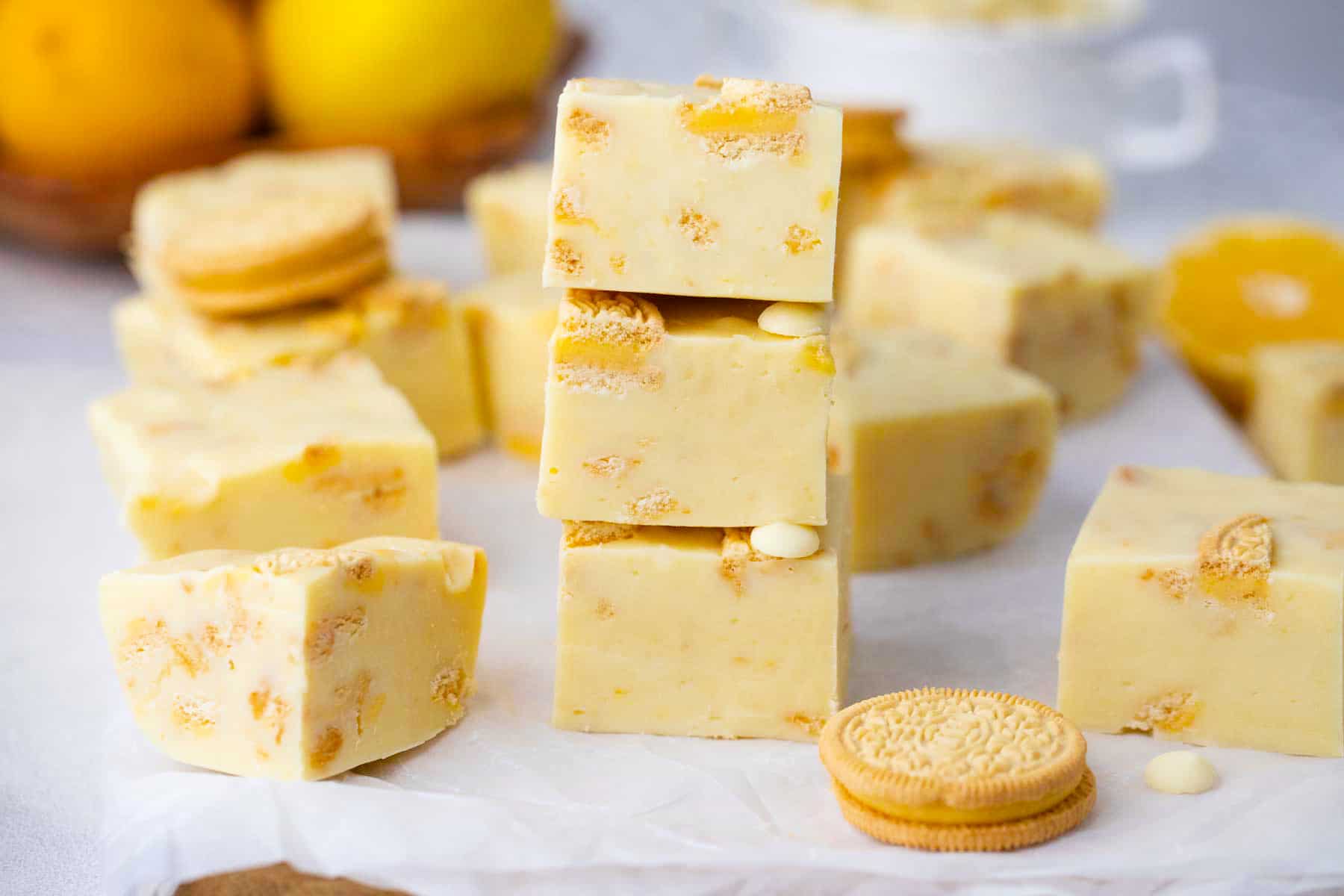No-Bake Lemon Oreo Fudge - Sweet and Savory Meals